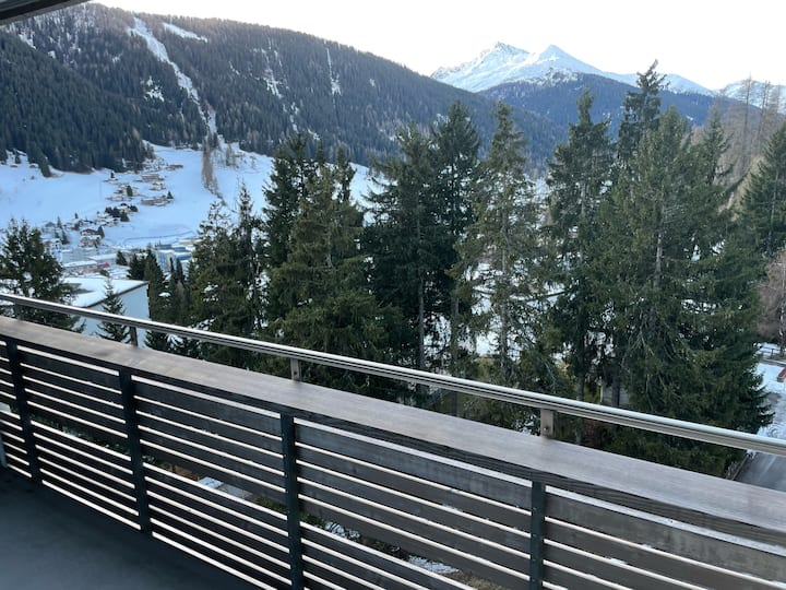 Wohnung Mit Talblick - Davos