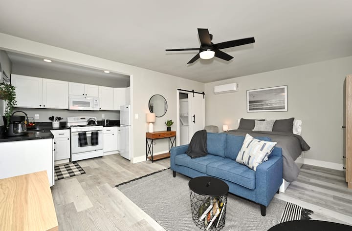 Studio Guesthouse In Gardena - Hermosa Beach, CA
