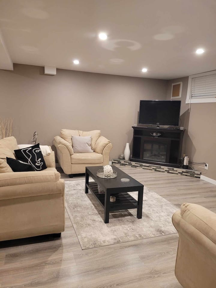 Serenity Of Lakeside Living! - Grand Sudbury