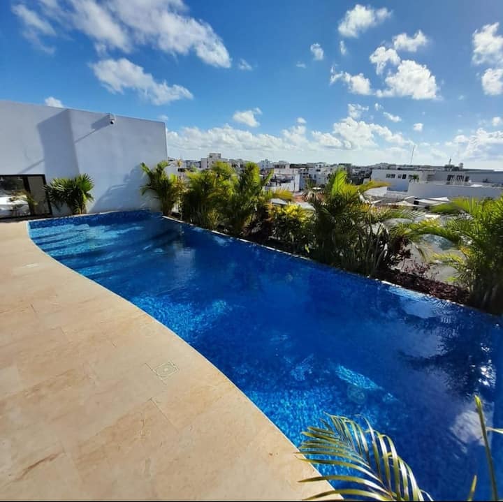 Rooftop Pool Parking Balcony - Playa del Carmen