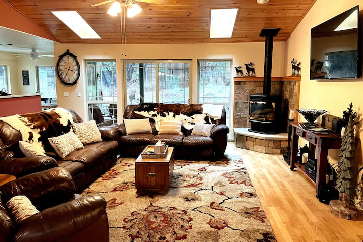 Got Snow! Twainharte Dodge Ridge, Pinecrest, Cabin - Twain Harte, CA