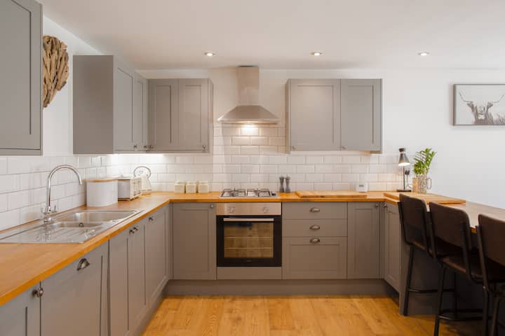 Discovery Barn - Luxury 2 Bed Barn Conversion - Cotswolds