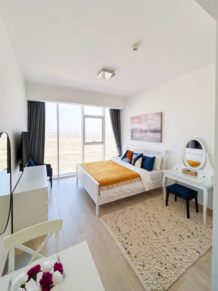 The White Heaven-pools, Indoor Parking-gym-ps5 - Dubai