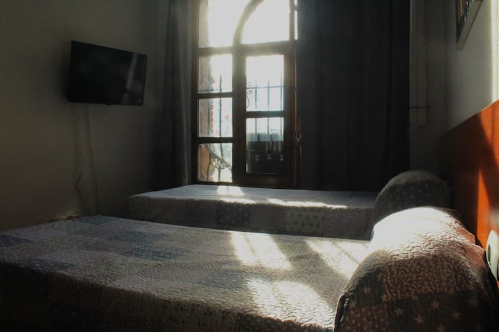 Hab. Doble Exterior Individual - Torrent