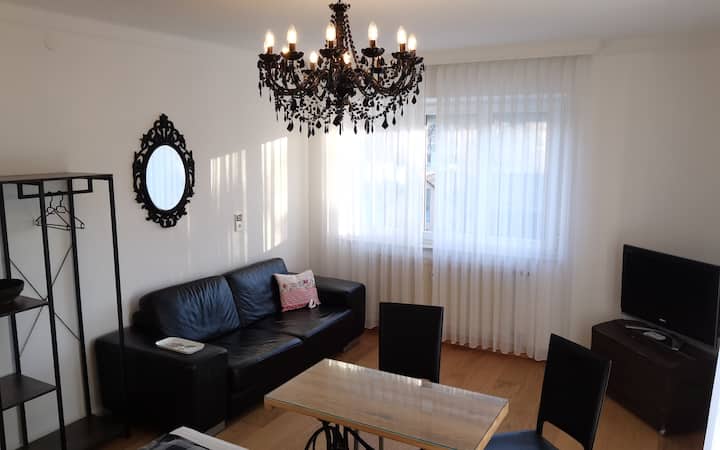 Stilvolle Og-stadtvillenwohnung - Villingen-Schwenningen