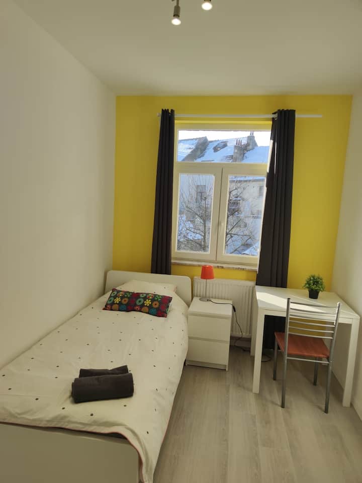 Cozy Room Eu & Center, Ref M2s - Aéroport de Bruxelles Zaventem (BRU)