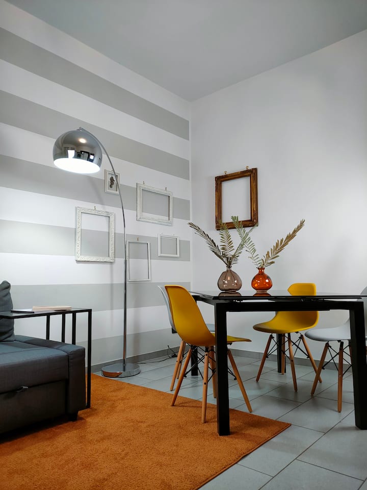 Elegant Smart Suite With Free Parking - Rivoli