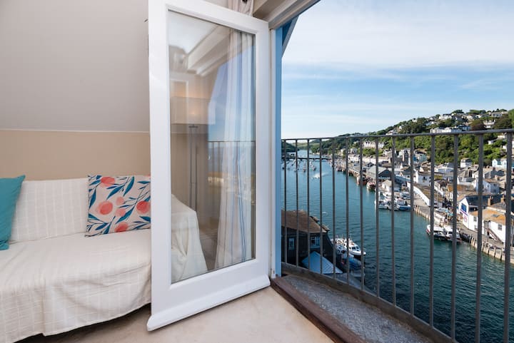 Harbourside 9 - Fabulous Views! - Looe