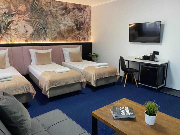 Cube House Aparthotel - For Five - Krakow