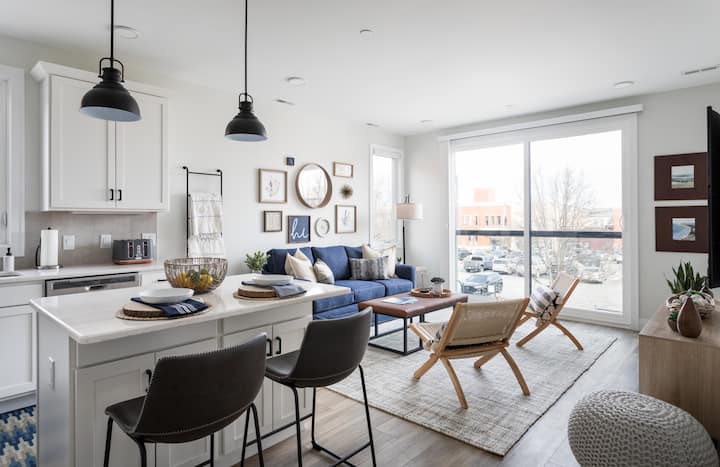 Downtown Tc Hygge Condo - Traverse City