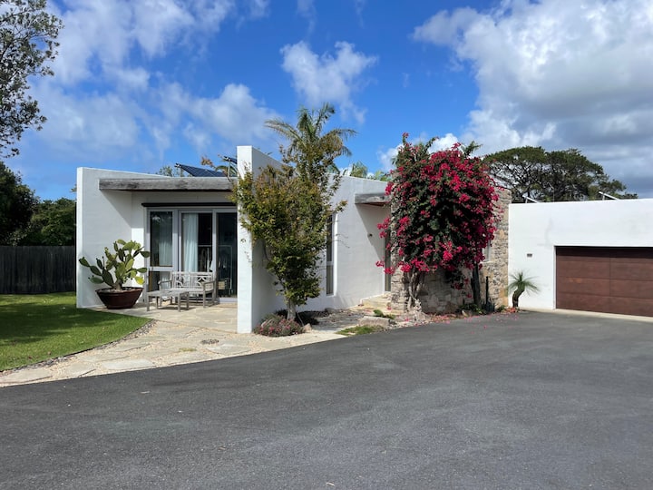 Standalone Guest House - Port Macquarie