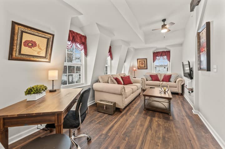 Seasons Hospitality Libraryluxe 1br - Wallingford, CT