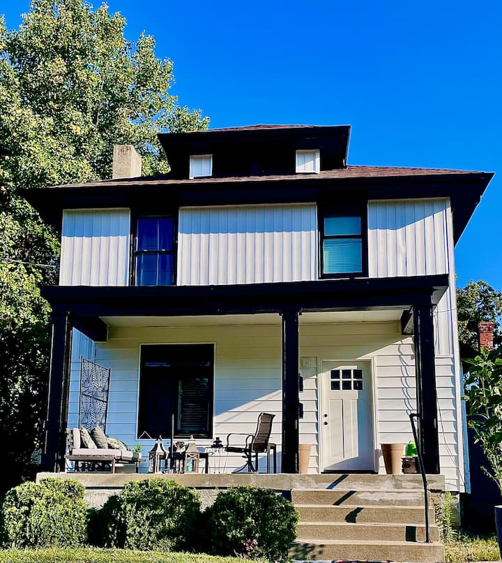 Brohouse - Cincinnati, OH