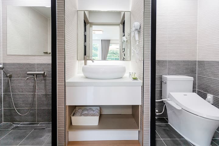 Hammer A I 신축풀빌라 I 개별풀 I 완전독채 - Geoje-si