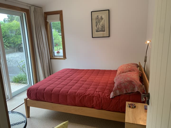 Kowhai Healthy Home Stay - Paraparaumu