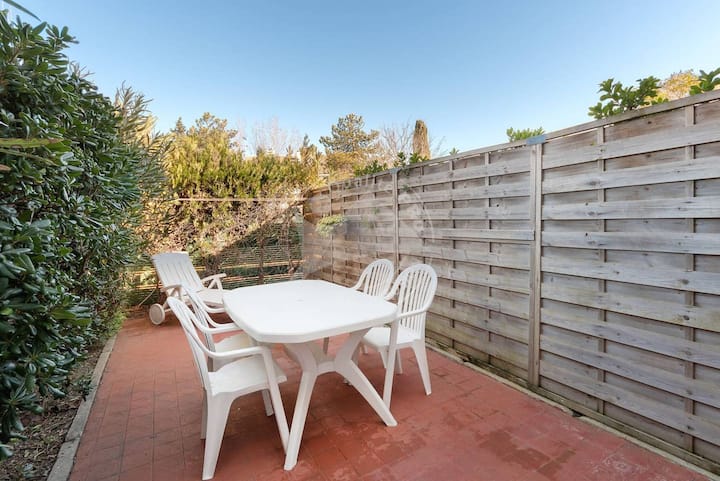 Joli Plain-pied & Parking Privé - Le Grau-du-Roi