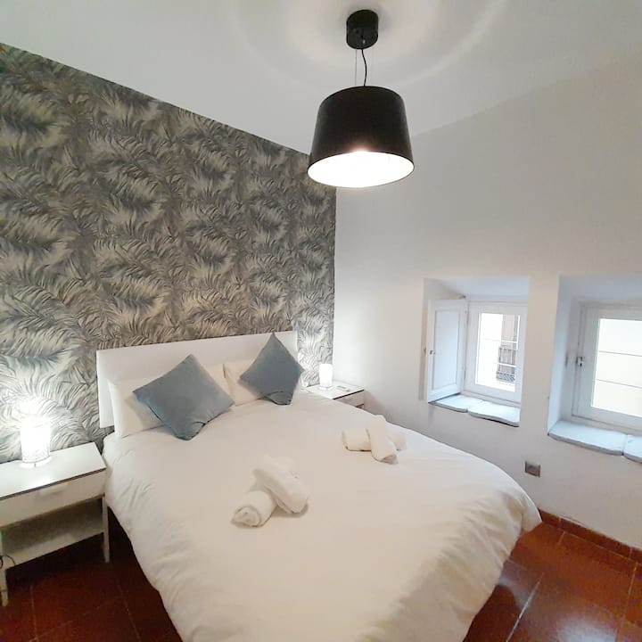 Apartamento Amplio Y Confortable Centro De Málaga - Málaga