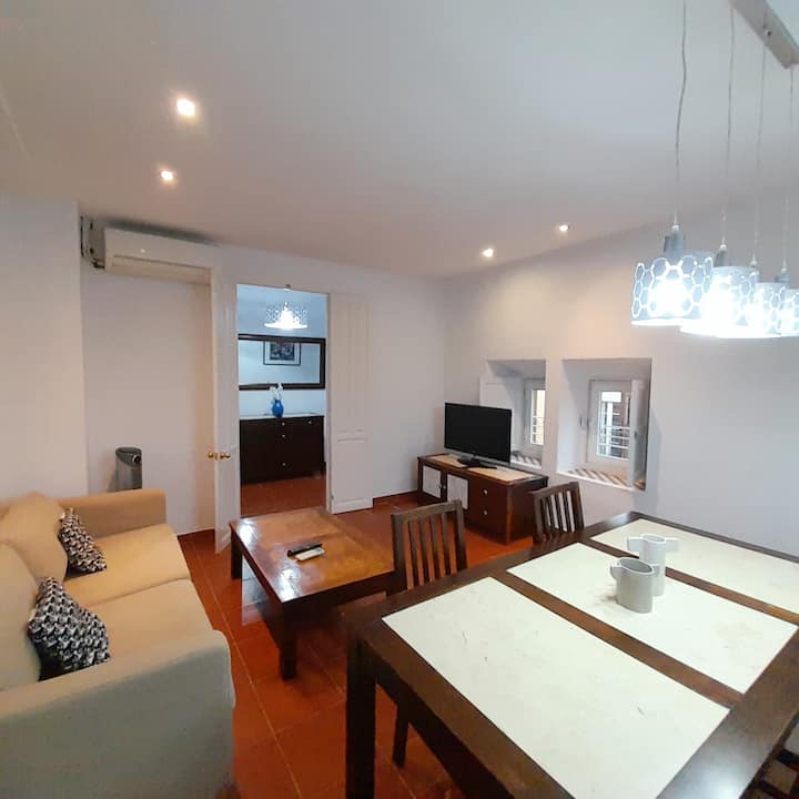 Apartamento Amplio Y Confortable Centro De Málaga - Málaga