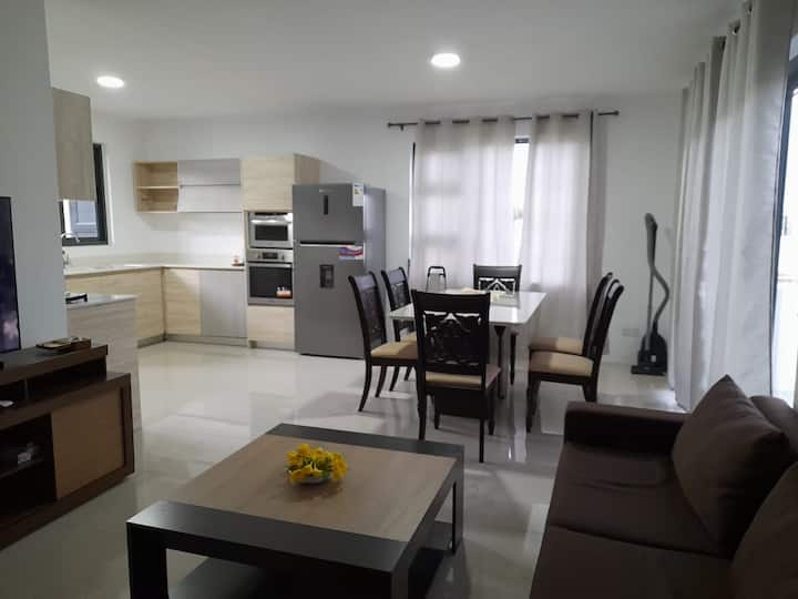 Rabbit Holiday -   600m/ 8 Mins Walk To The Beach - Maurice