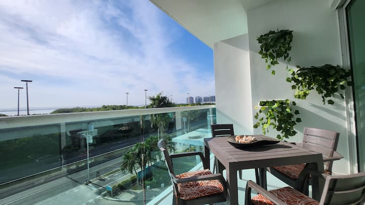 Paradise In Front Of The Beach /Morros 922 - Cartagena