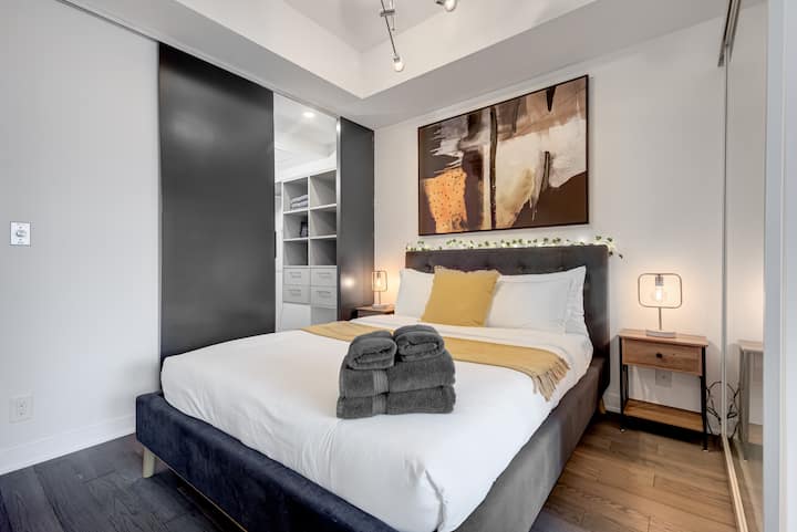 Perfect Downtown Stay: Steps From Cn Tower & Arena - Toronto
