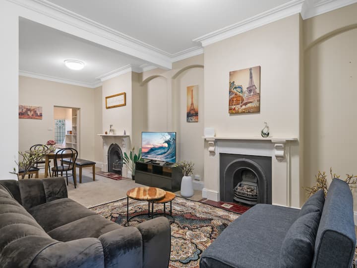 Fancy 4 Br (Parking)/icc&darling Harbour-8 Mins - 시드니