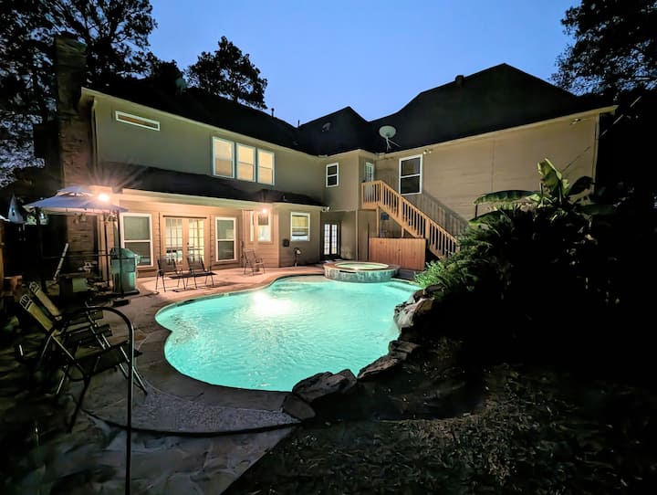 Huge Home W/pool-hot Tub-game Rm - No Noise - 