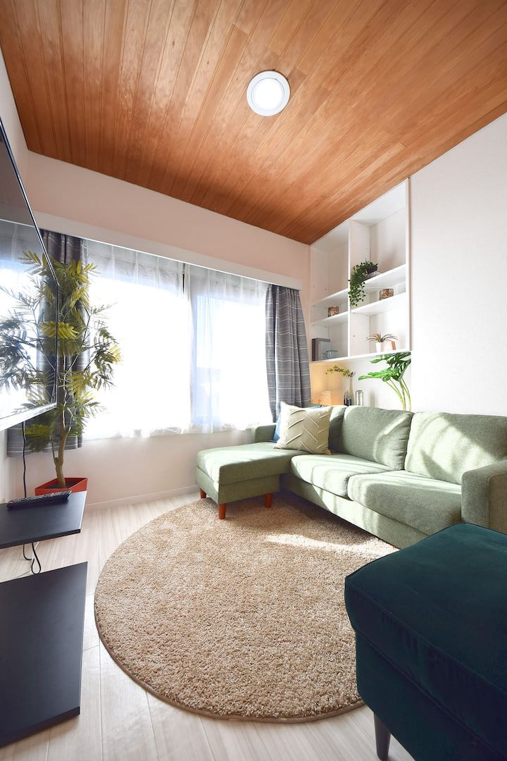 Max. 8 Ppl, Near Tokyo And Asakusa Sta. 4&5 Floor - Tokyo