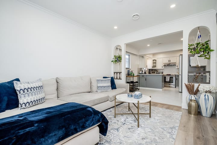 Spacious & Cozy Home In Heart Of Vancouver - Vancouver