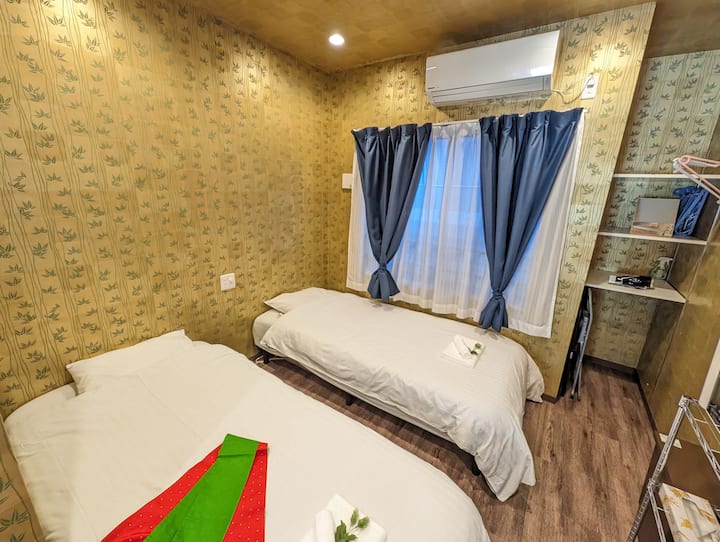 K2020/newly‐built/one Stop Shinjuku/2 Single Beds - Tokyo