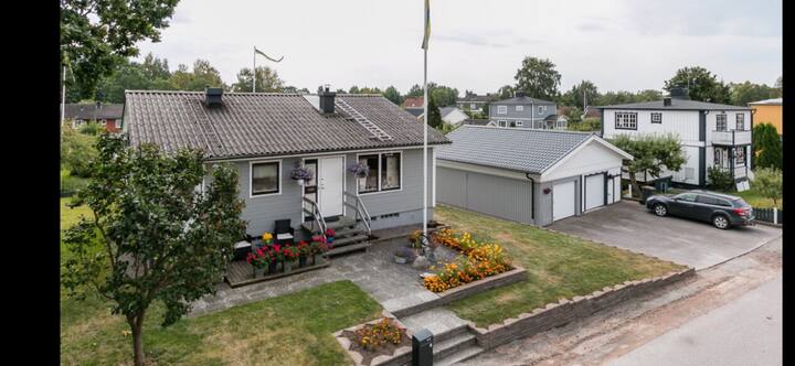 Hus I Barnvänligt Område - Västervik