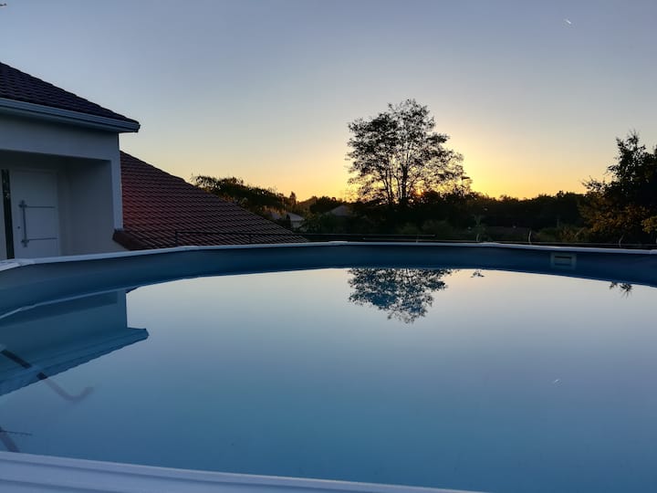 Maison Familiale , Châtel-guyon, France - Châtel-Guyon