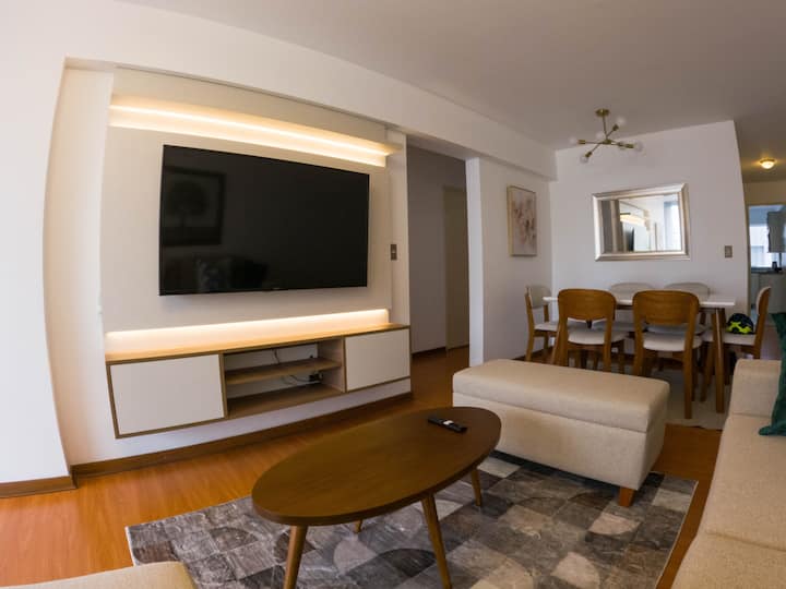 Lindo Apartamento En Miraflores - Lima