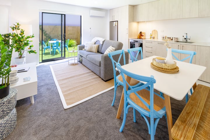 Central Chch Greek Island Vibe: 2bed Townhouse - Christchurch