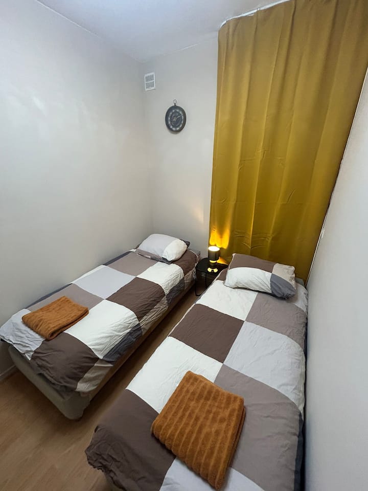 Room Charlotte, Not For Parties - Amsterdam