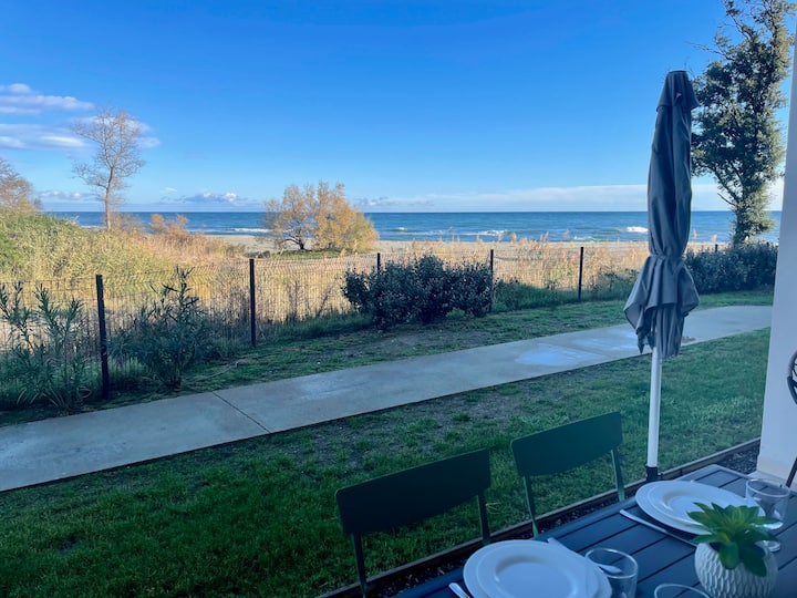 T2 "Les Pieds Dans L'eau", Piscine, Parking - Aléria