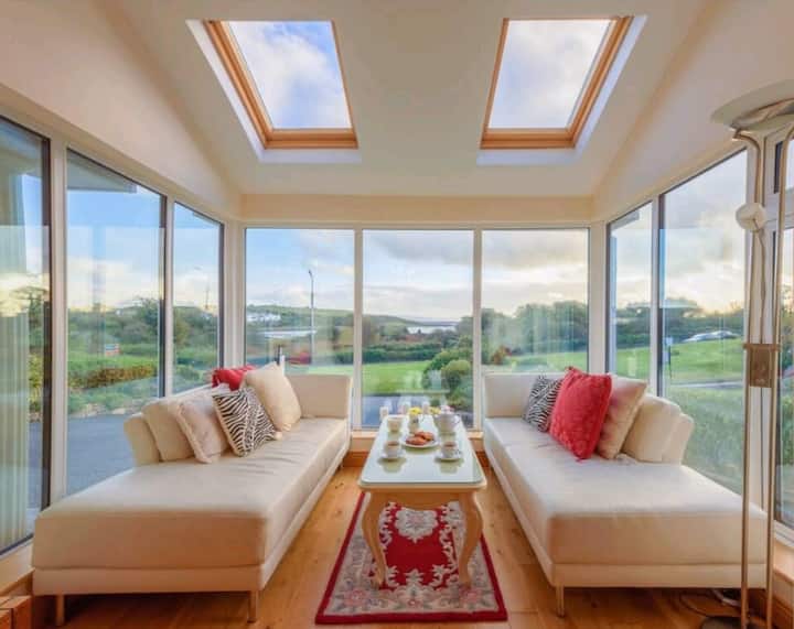 Close To City + Beaches Suitable For Large Groups - Galway