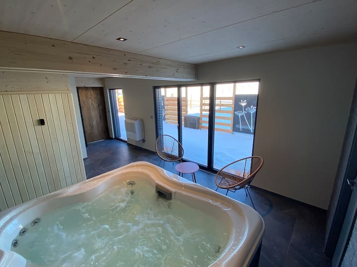 Gîte 8 Personnes, Sauna, Jacuzzi - Morteau