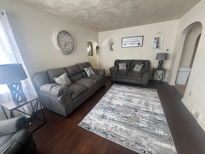 Delightful 3 Br Home In Warren, Oh - Mosquito Lake State Park, Cortland