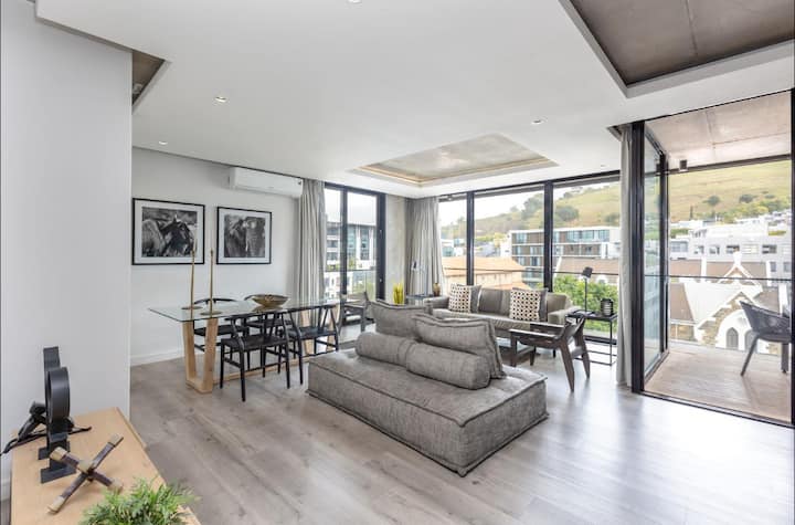 Vibrant De Waterkant, Signature - Camps Bay