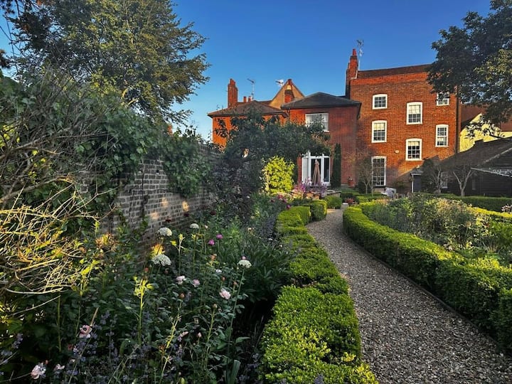 Stunning Georgian Town House -London Area - ハートフォードシャー