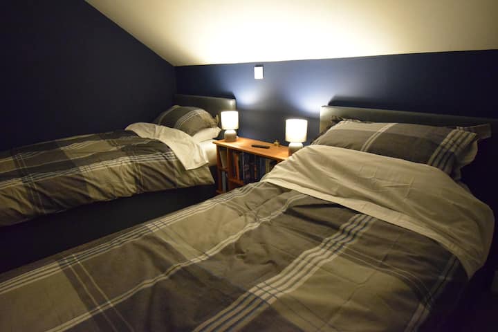 Cosy Twin Room & En-suite In Worcestershire - Worcester