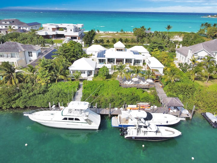 8br Waterfront Home Veranera Old Fort Bay, Nassau - Nassau