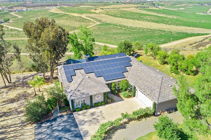 Breath Taking Temecula Vine Valley Views! - Temecula, CA