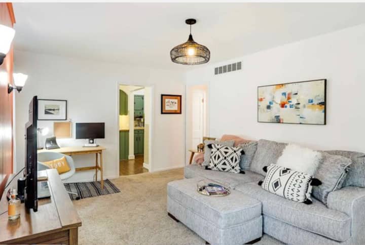 Delano Getaway For The Whole Fam - Wichita, KS