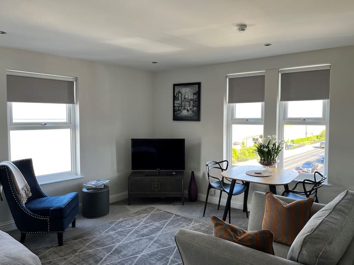 Seafront Luxury Apartment - Cleethorpes