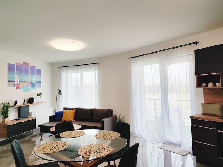 Royal Lakeside Apartment - Keszthely