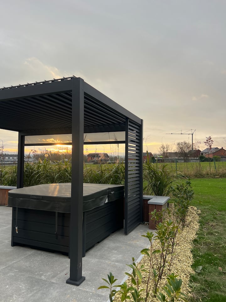 Le Cocoon Proche De Durbuy Jacuzzi Sauna Billard - Hotton