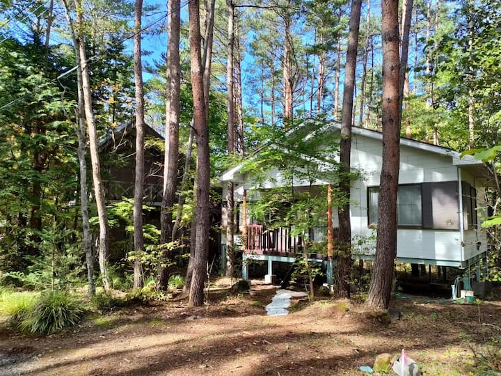 【悠々荘】光と静けさに満ちた穏やかな山の住まい - Karuizawa