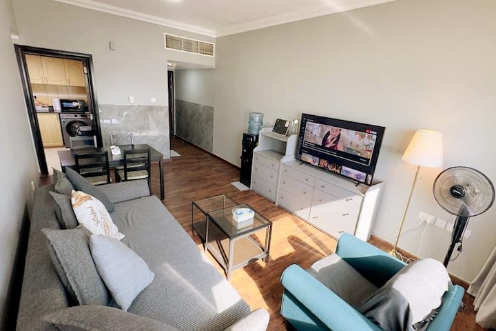 Jaunty 1-bedroom Apt. Sea View And Housekeeping - Ajman